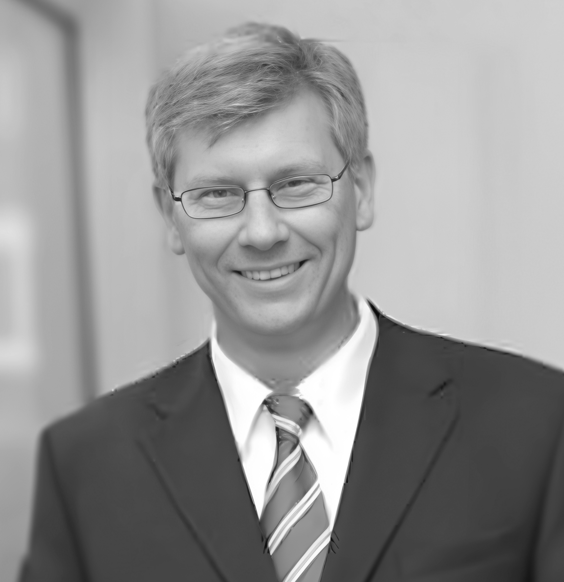 Sumis Partners | The Commercialization Platform for Life Sciences